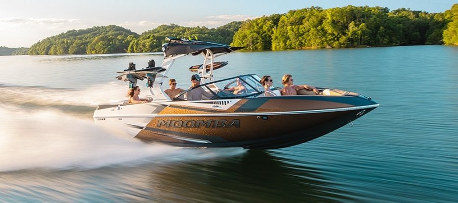 Moomba Boat Logo